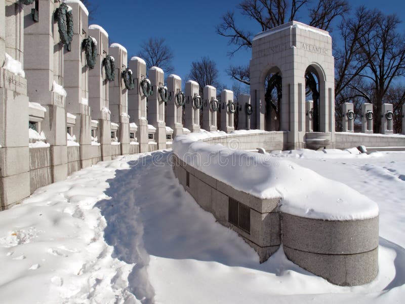 World War II Memorial in February Editorial Stock Image - Image of ...