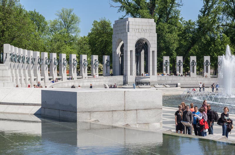 World War II Memorial Washington DC Editorial Stock Image - Image of ...