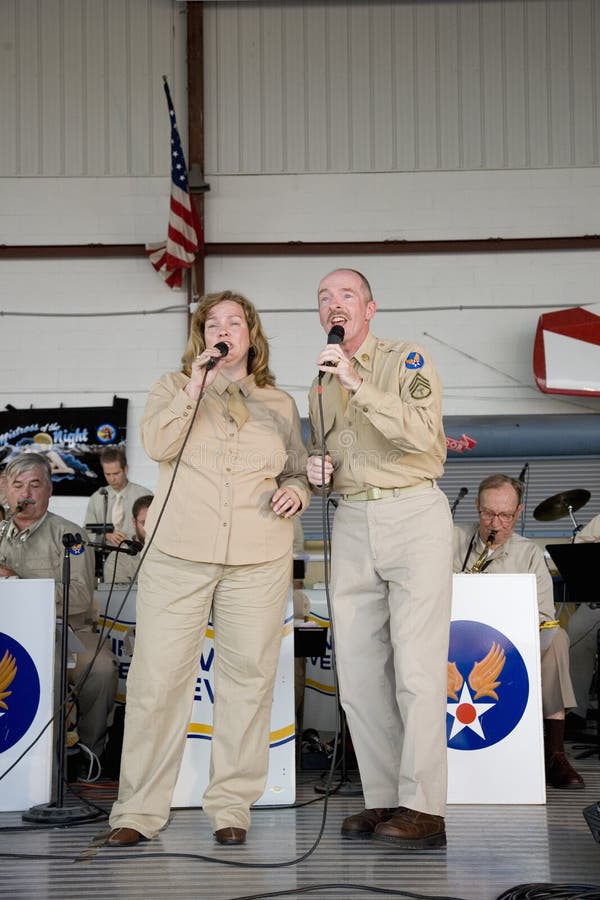 World War II singers editorial image. Image of america - 27068905