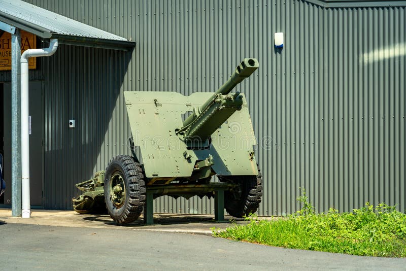 World War 2 Large-caliber Gun Stock Image - Image of historical, cannon ...