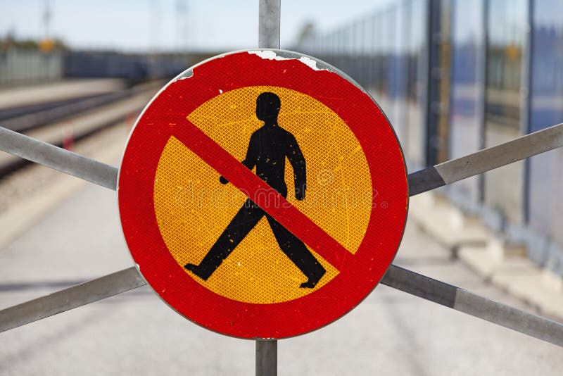 126 Stop Go Man Symbol Stock Photos - Free & Royalty-Free Stock Photos ...