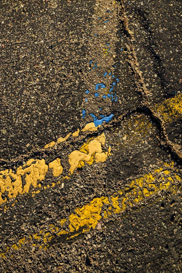 Abstract Composition of Weatherd Painted Yellow Lines on Asphalt Stock ...