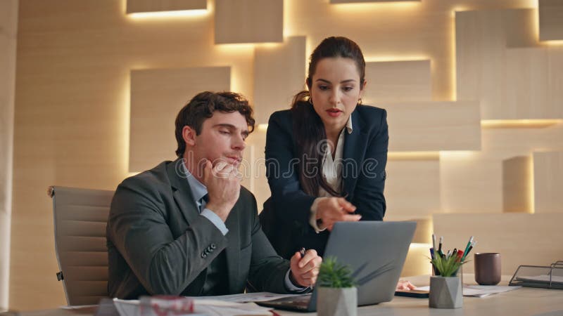 Worried Colleagues Discussing Papers Looking Computer Screen at Office ...