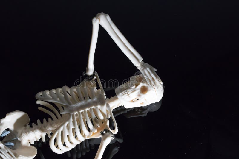 634 Laying Skeleton Photos - Free & Royalty-Free Stock Photos from ...