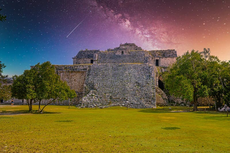 Worship Mayan Churches Elaborate Structures for Worship To the God of ...