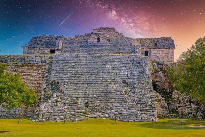 Worship Mayan Churches Elaborate Structures for Worship To the God of ...