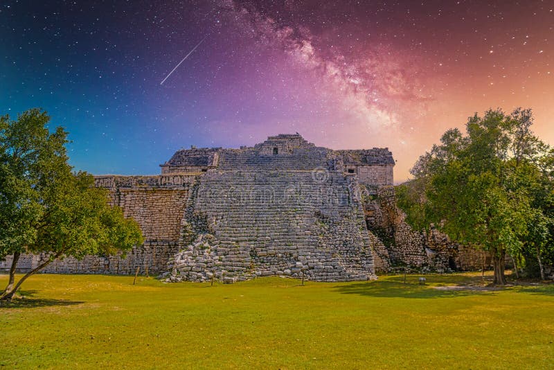 Worship Mayan Churches Elaborate Structures for Worship To the God of ...