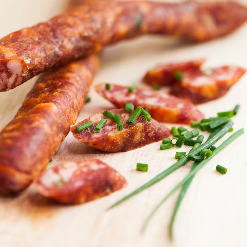 Worsten en vlees stock afbeelding. Image of eten, gastronomie - 19091811