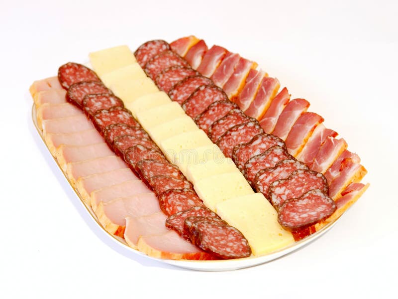 Worst, balyk en kaas stock foto. Image of italië, duur - 2458114