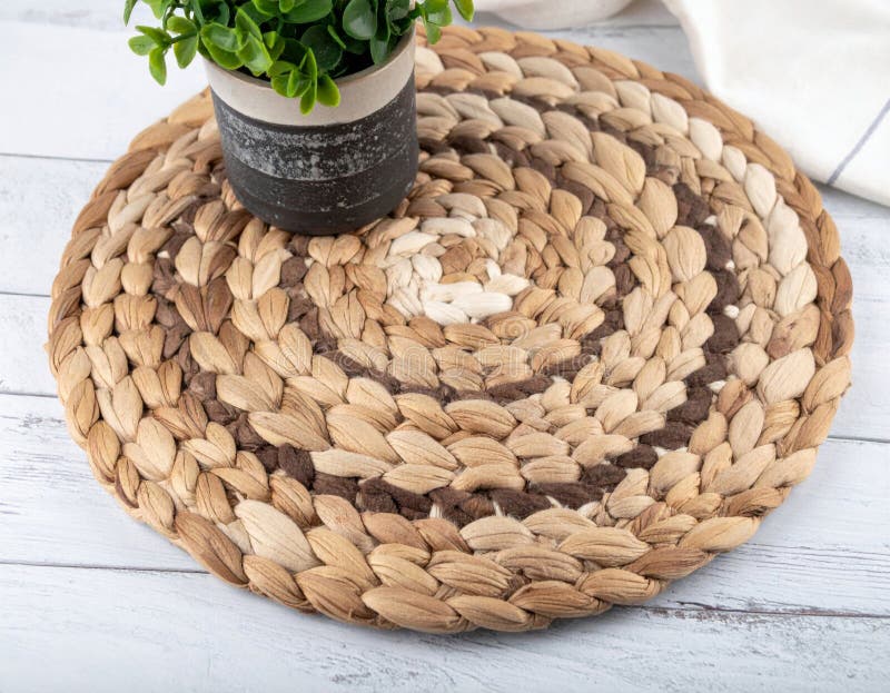 Woven Round Table Placemat in Neutral Tones with Textured Wooden ...