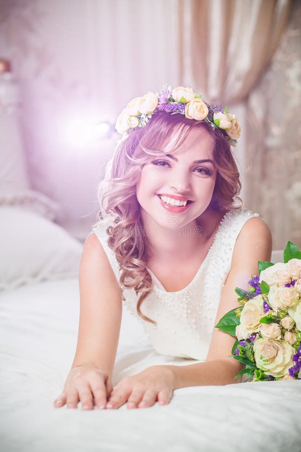 Wreath Wedding Bride stock image. Image of leaves, bride - 65602857