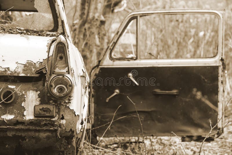 Wreck of old car stock photo. Image of retro, vehicle - 36228672