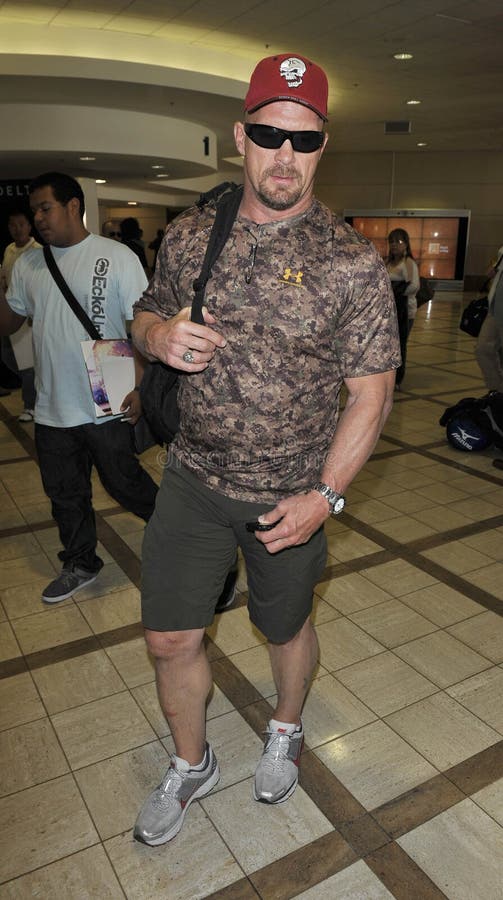 Wrestler Stone Cold Steve Austin at LAX Airport Editorial Photo - Image ...
