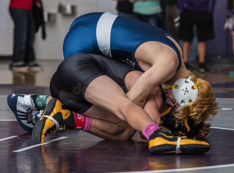 The Wrestlers editorial stock image. Image of action - 86132259