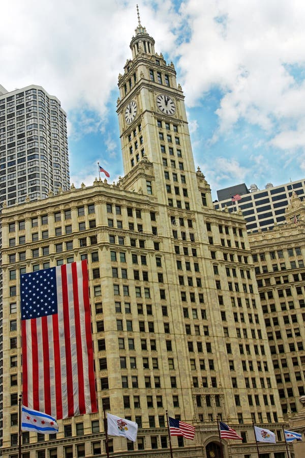 Wrigley Building with American Flag Editorial Stock Image - Image of ...