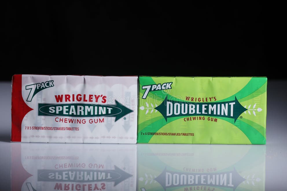 Wrigleys Double Mint and Wrigleys Spearmint Chewing Gum Editorial ...