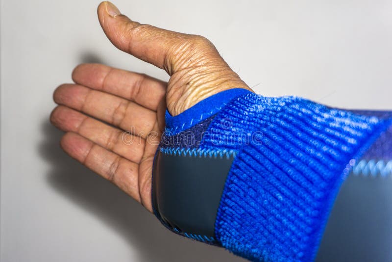Wrist Brace for Twisted Hand Stock Image - Image of brace, joint: 172674115