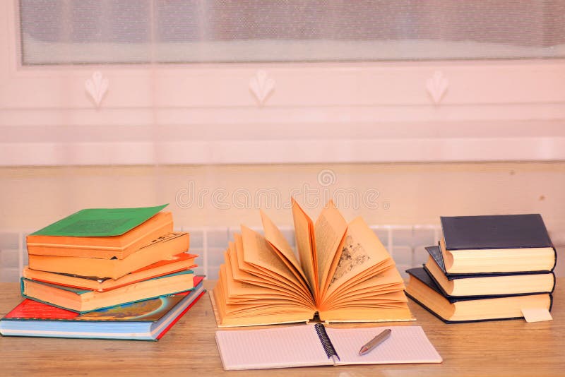 Write a Scientific Article. Write a Publication in a Newspaper Stock ...