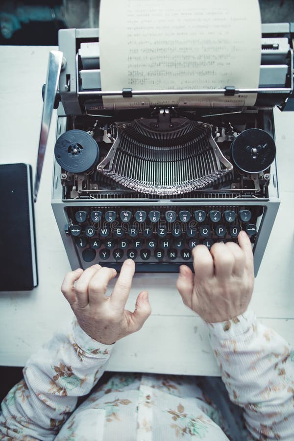 Writer Typing with Retro Writing Machine. Stock Image - Image of ...