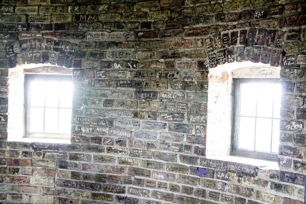 Writing on Bricks editorial stock image. Image of loma - 62227534