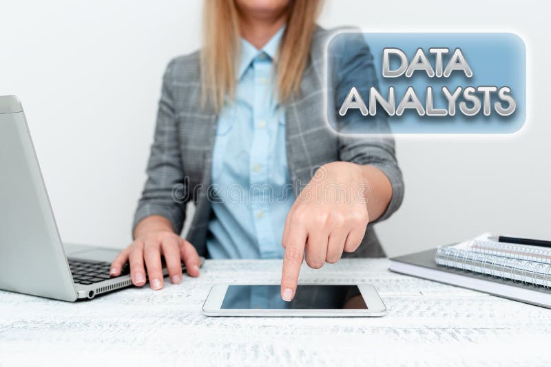 Writing Displaying Text Data Analysts. Business Approach Programmer Design and Create Report ...