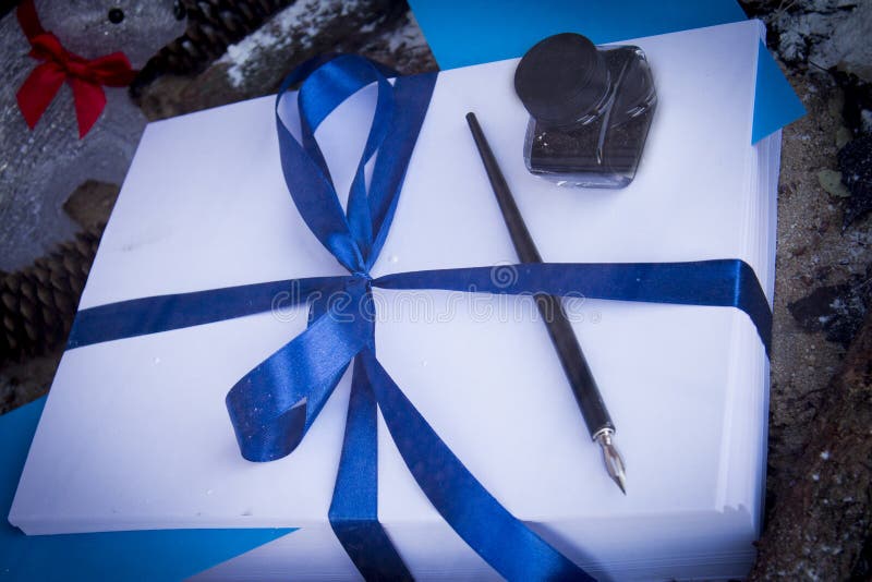 Writing pen leaves and ink stock image. Image of leaf - 166855951