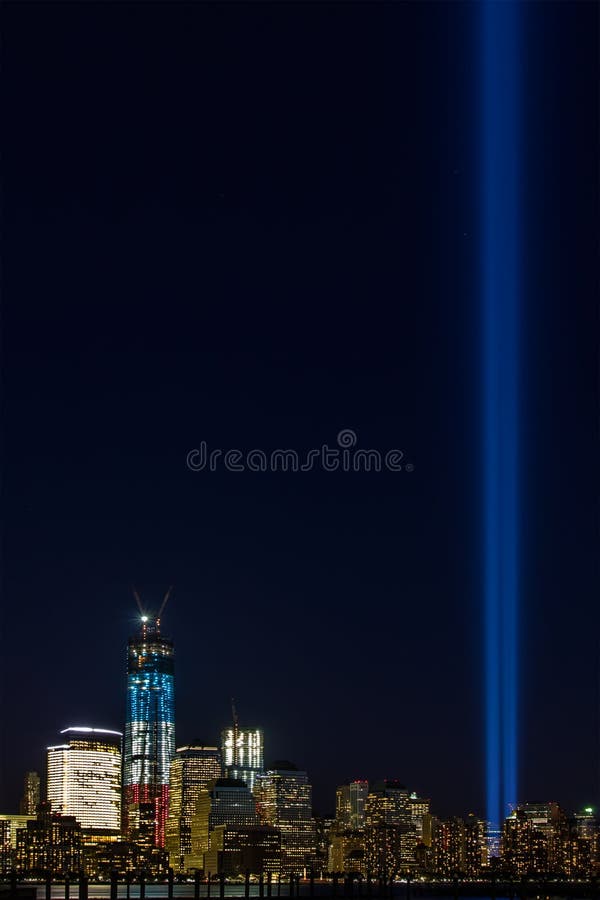 WTC Memorial: Tribute in Light Stock Image - Image of skyscrapers ...