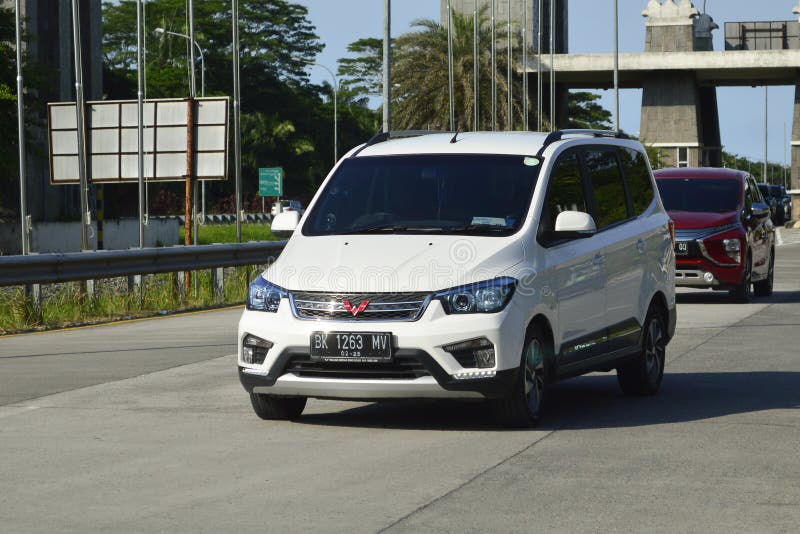 2020 Wuling Confero 1.5 S editorial stock photo. Image of transport ...