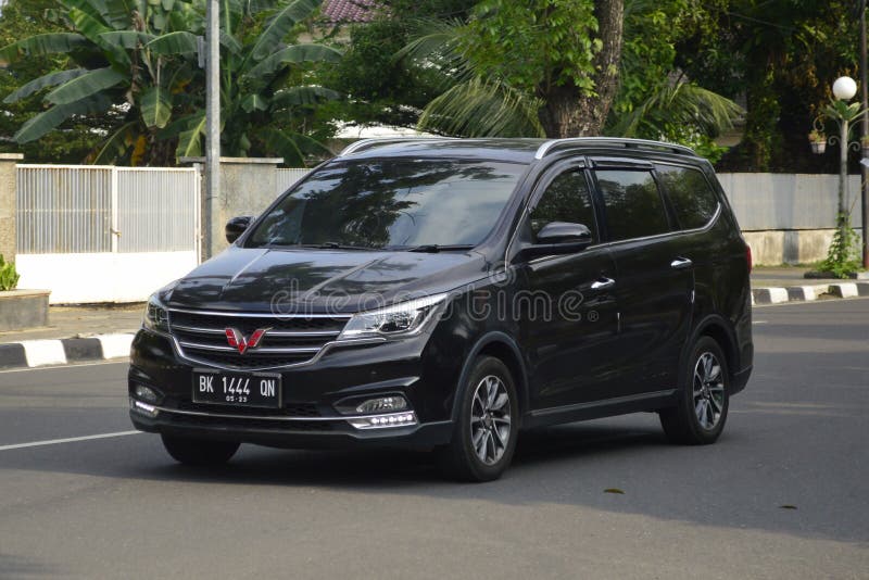 2021 Wuling Cortez editorial image. Image of chinesecar - 254313980