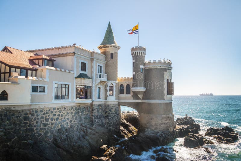 Wullf Castle - Castillo Wulff at Sunset - Vina Del Mar, Chile Stock ...