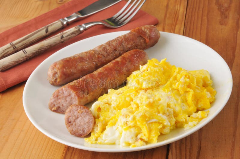 Wurst und Eier stockbild. Bild von braun, horizontal - 32404993