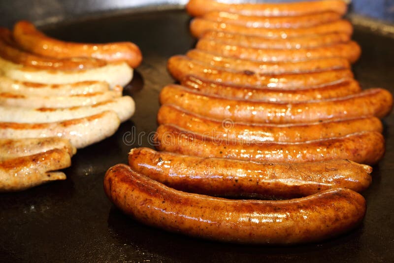 Wurstel imagen de archivo. Imagen de carne, salami, cocina - 47767831