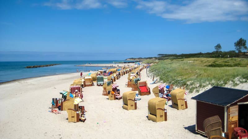 Wustrow-Strand stockbild. Bild von strand, himmel, halbinsel - 35115017
