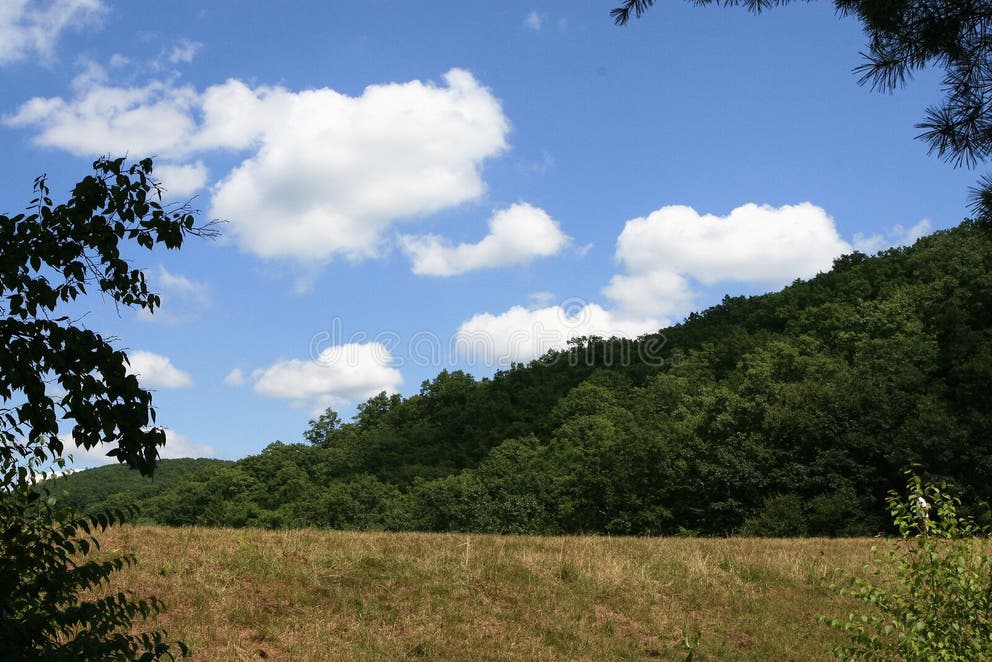 WV Rock Cliff Lake Landscape Stock Image - Image of naturally, elevated ...