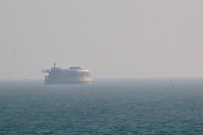 WW2 Fort in the Middle of the Solent Stock Image - Image of countryside ...