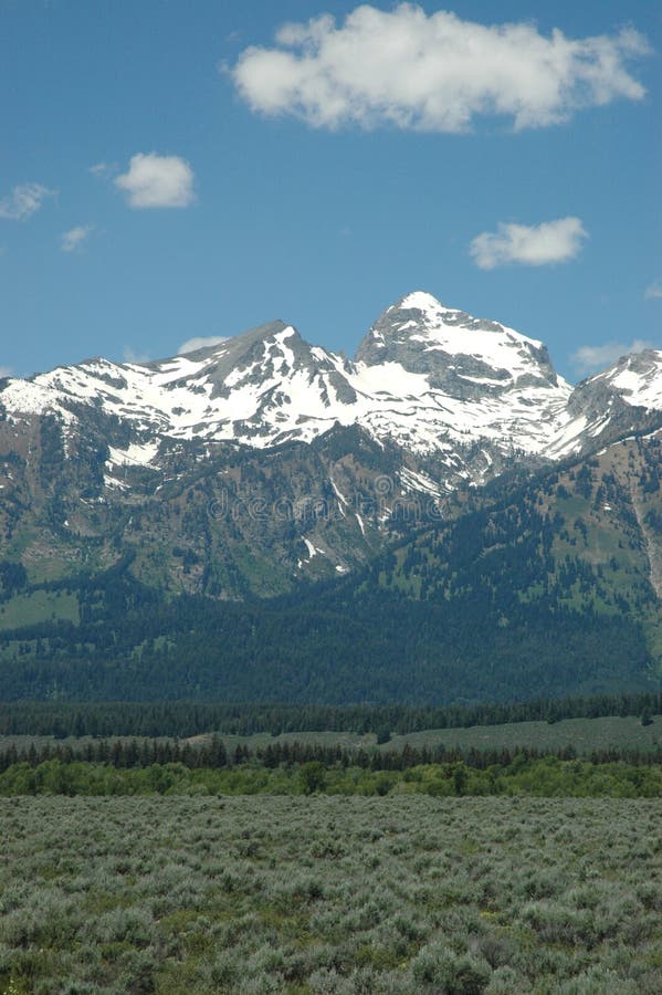 Wyoming Mountains stock image. Image of wilderness, wyoming - 2711493