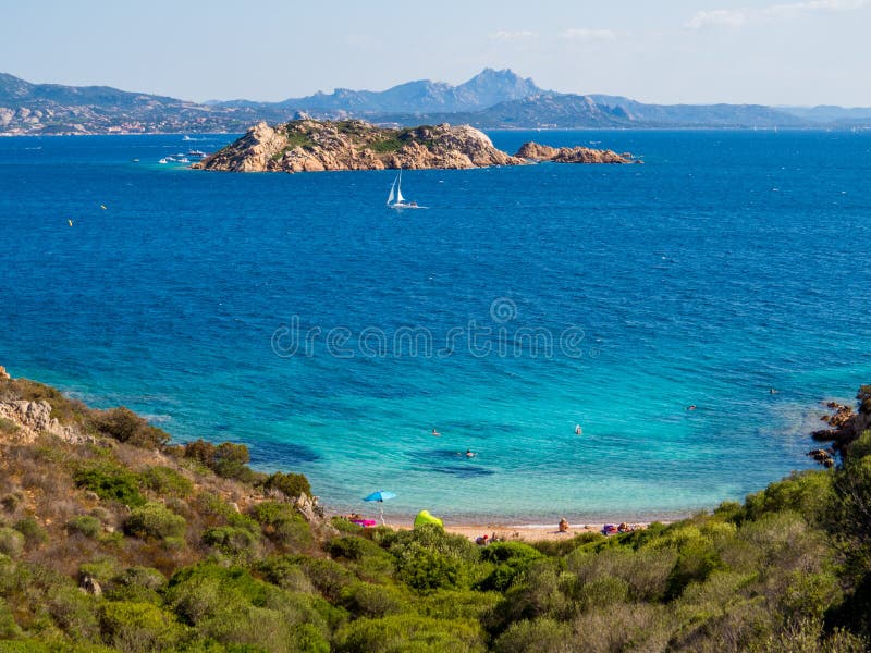 Wyspa Caprera, Los Angeles Maddalena Obraz Stock - Obraz złożonej z ...