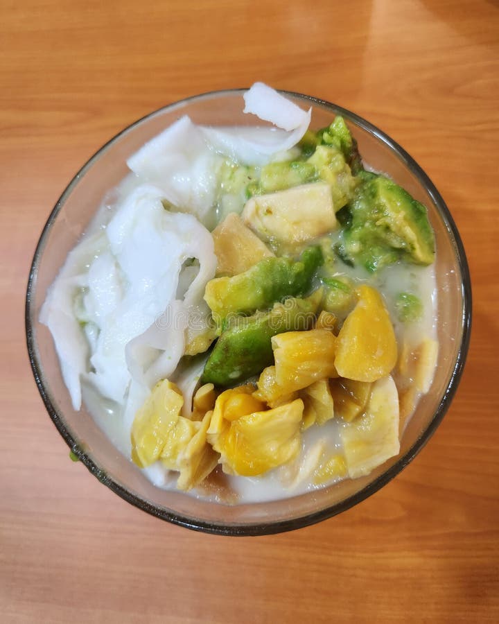 & X22;Es Teler& X22; One of Famous Indonesian Beverage Stock Photo ...