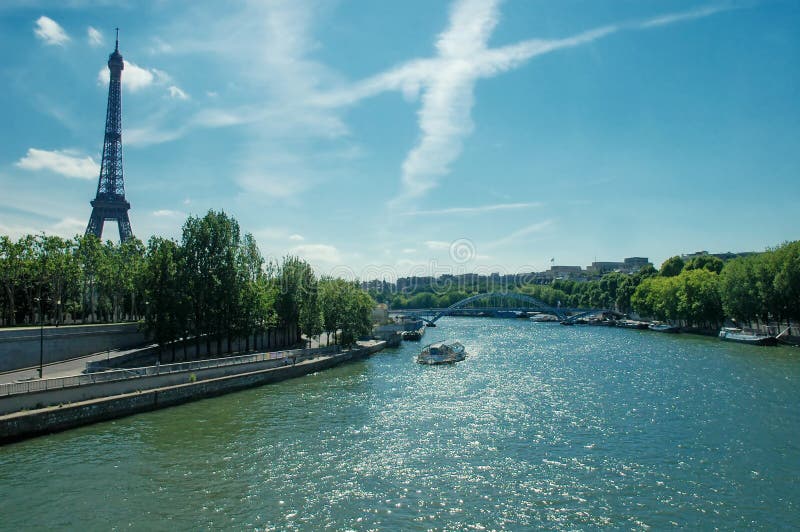 People Running Paris Marathon France Editorial Stock Photo - Image of ...