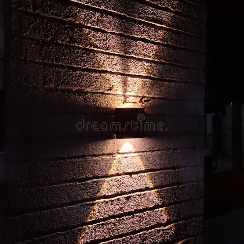 Symmetrical Wall Light Patterns Night Stock Photos - Free & Royalty ...