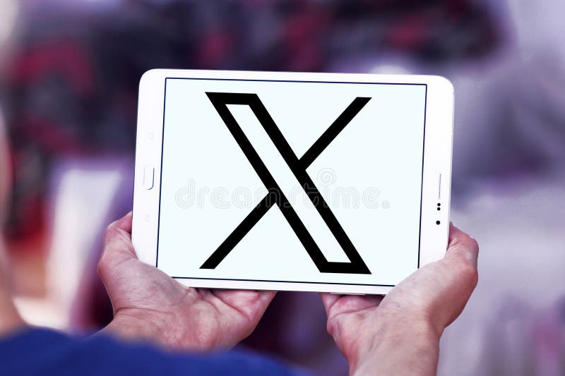 302 Linkedin Facebook Twitter Logos Stock Photos - Free & Royalty-Free ...