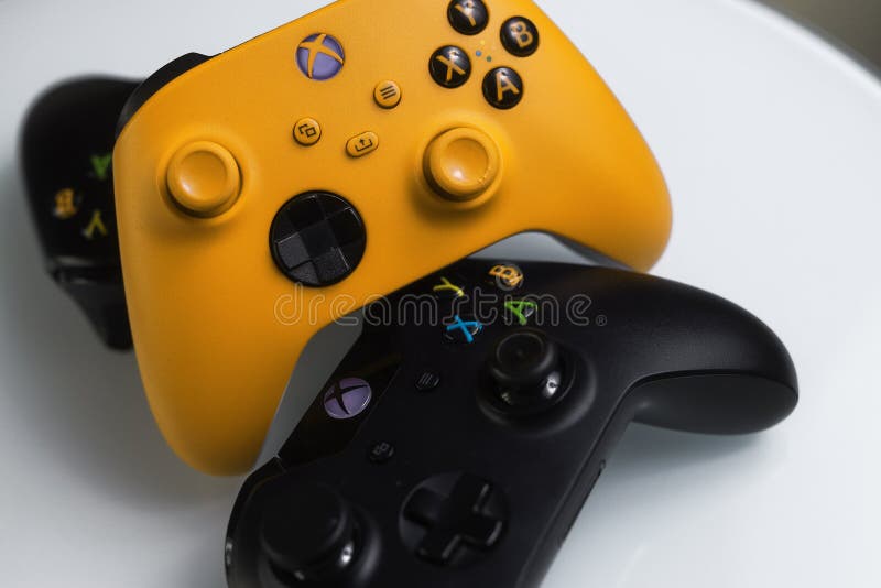 Xbox game controller editorial stock image. Image of view - 248117144