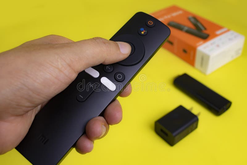 Xiaomi Mi Tv Stick with Android Tv and Remote Control in Smart Tv ...