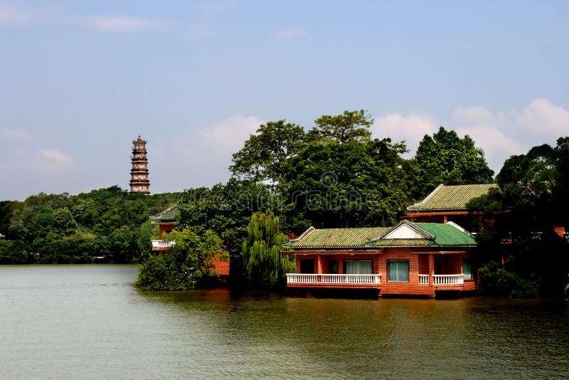 Xihu di Huizhou immagine stock. Immagine di umanesimo - 16999583