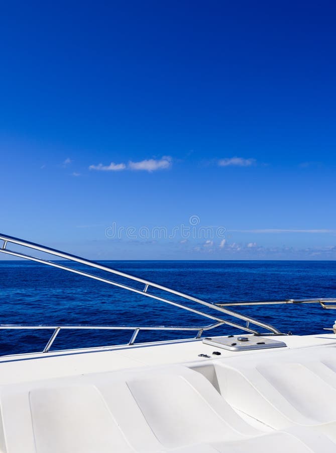 Yacht side view stock photo. Image of ocean, boat, pleasure - 85906420