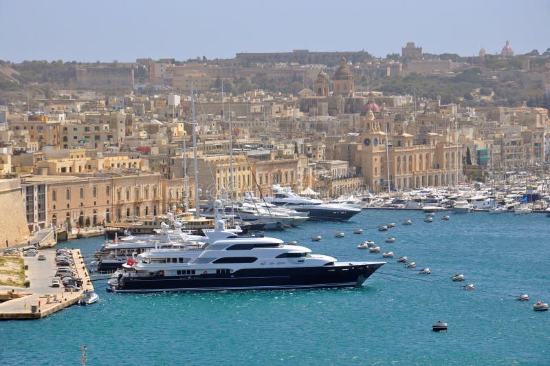 Grand Port De La Valette La Capitale De Malte Malte Malte Le 5 Mars 2020 Photo stock éditorial ...