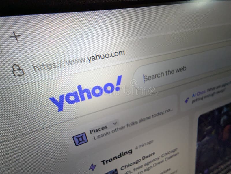 Yahoo Home Page Search the Web Logo Editorial Stock Image - Image of ...