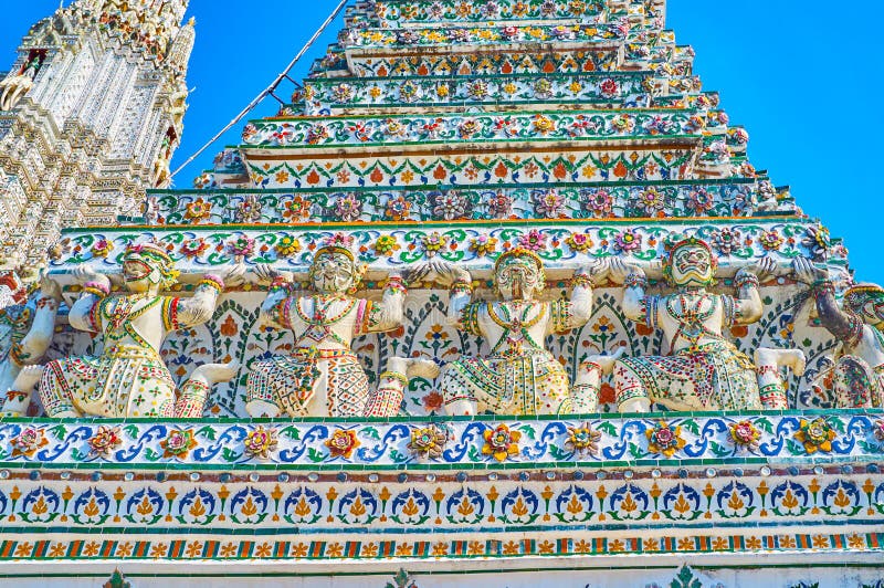 Yaksha Sculptures on Wat Arun Prang, Bangkok, Thailand Stock Image ...