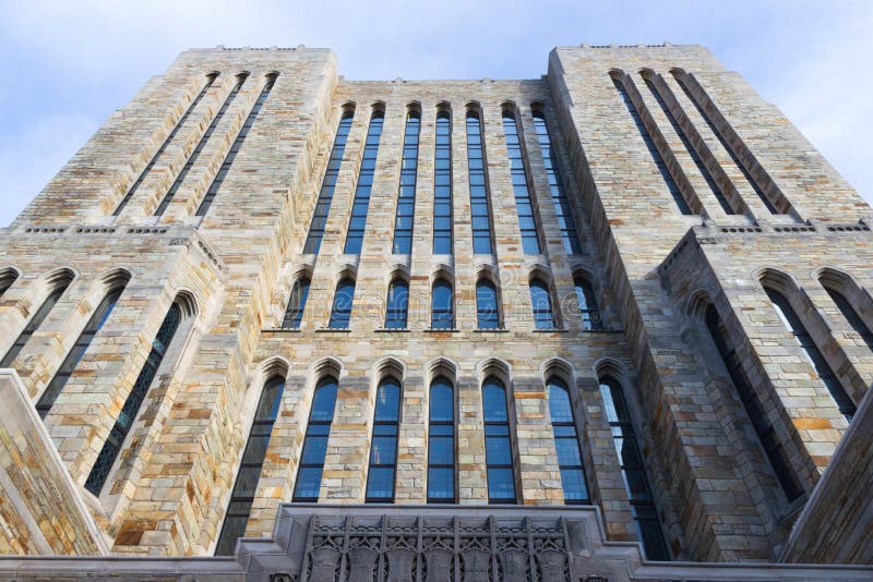 Yale University Campus Buildings Stock Photo - Image of haven, learning ...