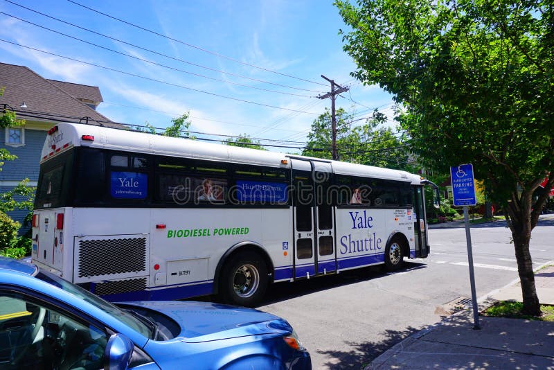 Yale University shuttle editorial photo. Image of door - 95468021